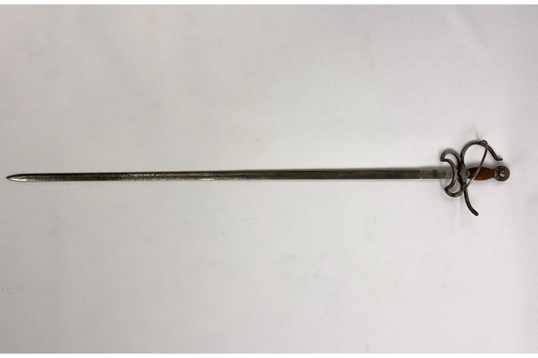 Simple rapier sword. - ESP548H